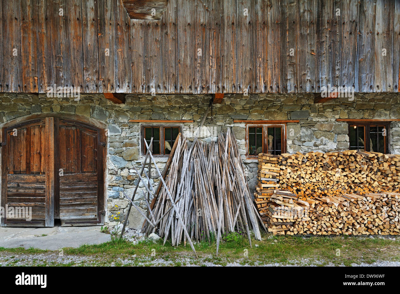 Hay drying poles hi-res stock photography and images - Alamy