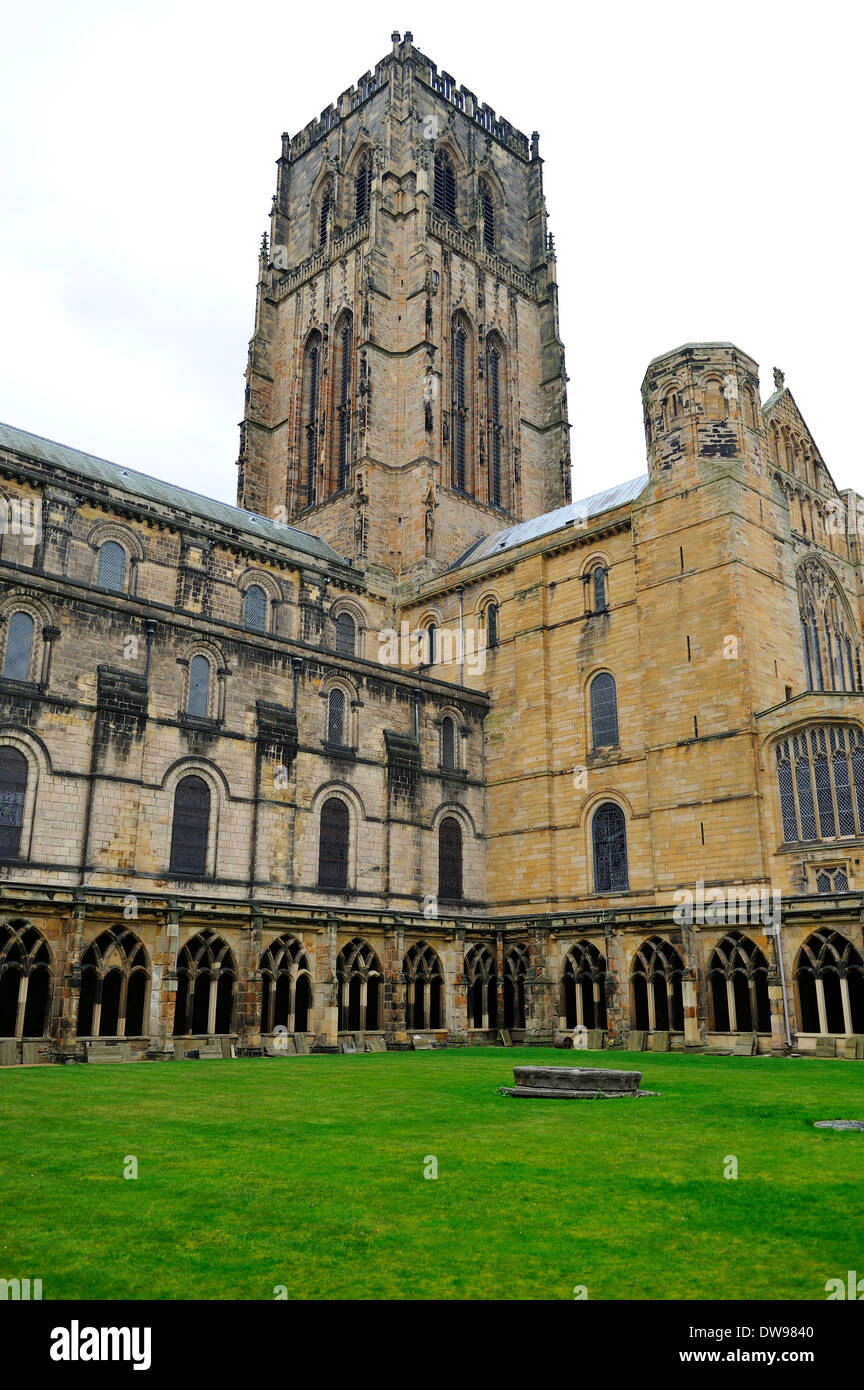 Durham cathedral cloisters hi-res stock photography and images - Alamy