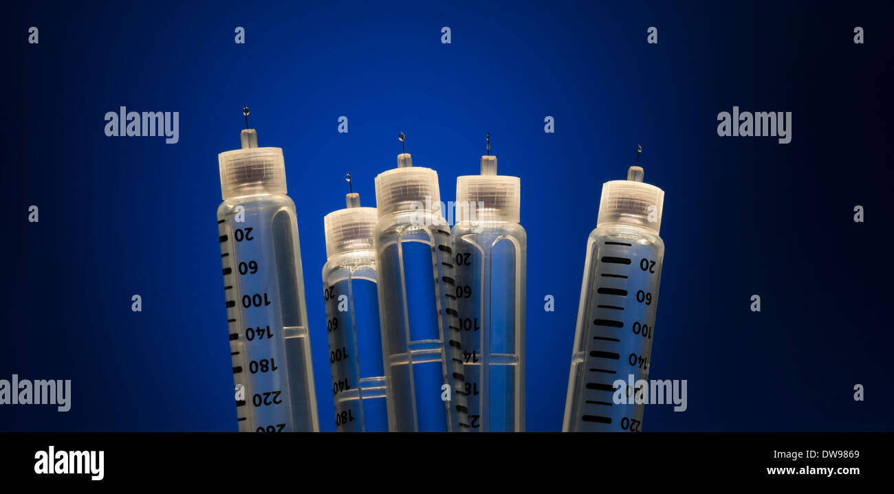 Insulin injection hi-res stock photography and images - Alamy