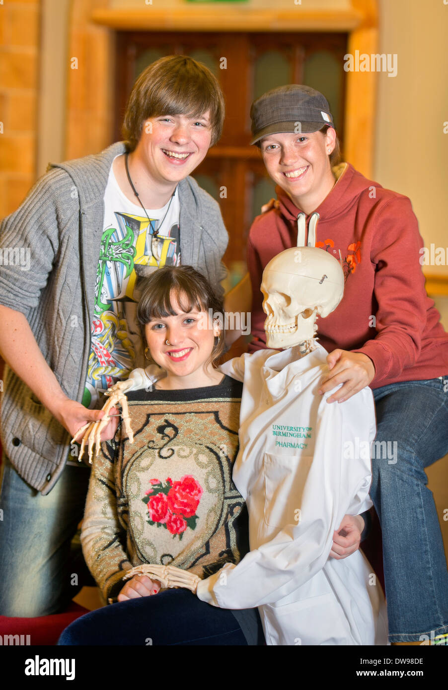 Medical students uk lecture hi-res stock photography and images - Alamy