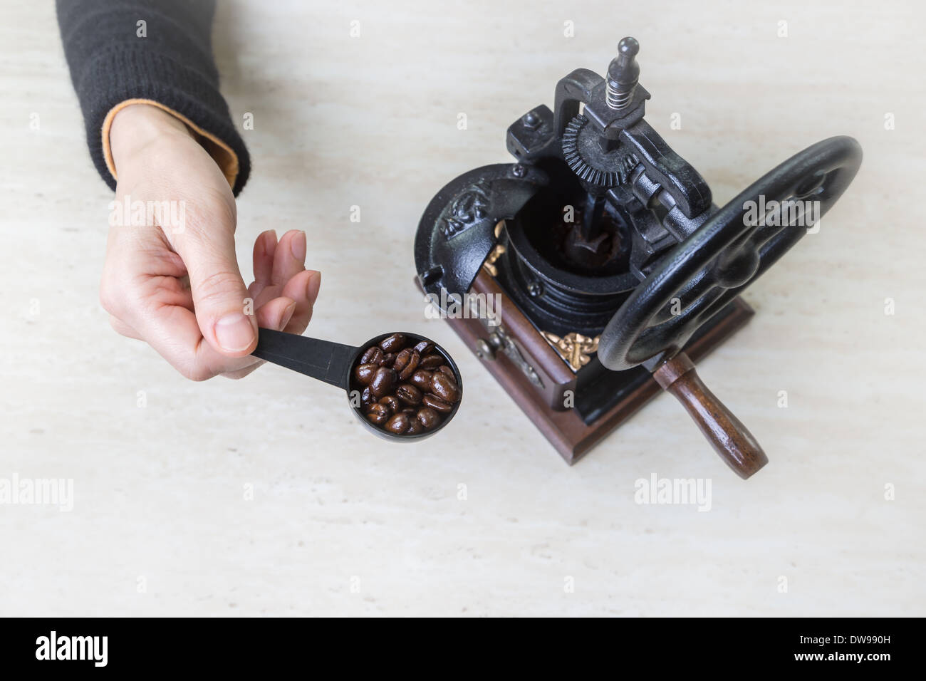 Hand coffee grinder hi-res stock photography and images - Alamy