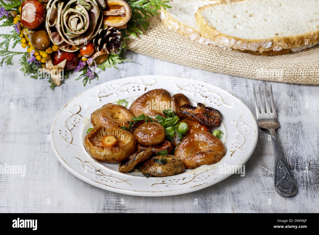 Saffron milk cap mushrooms Stock Photo - Alamy