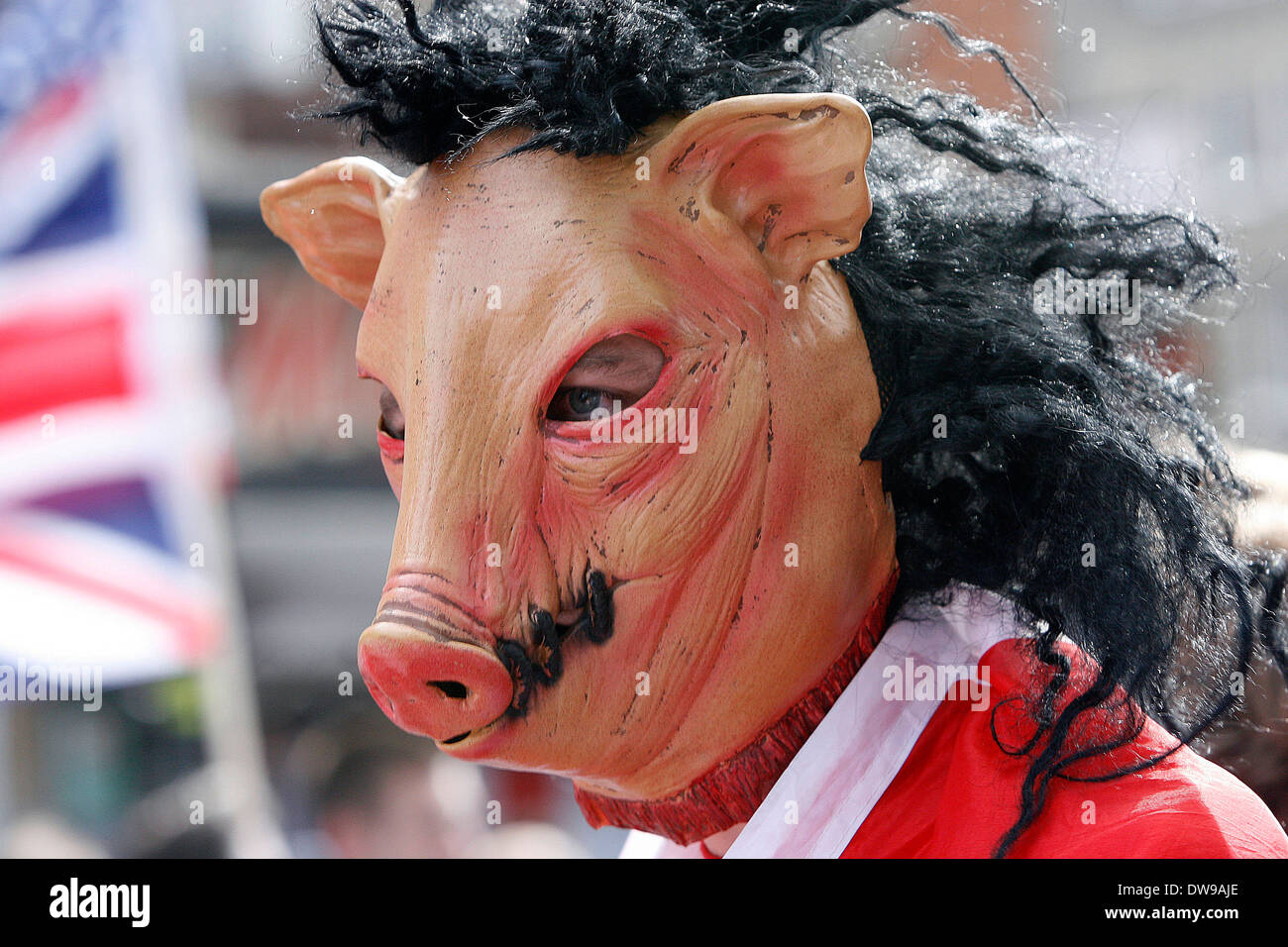 Edl mask hi-res stock photography and images - Alamy