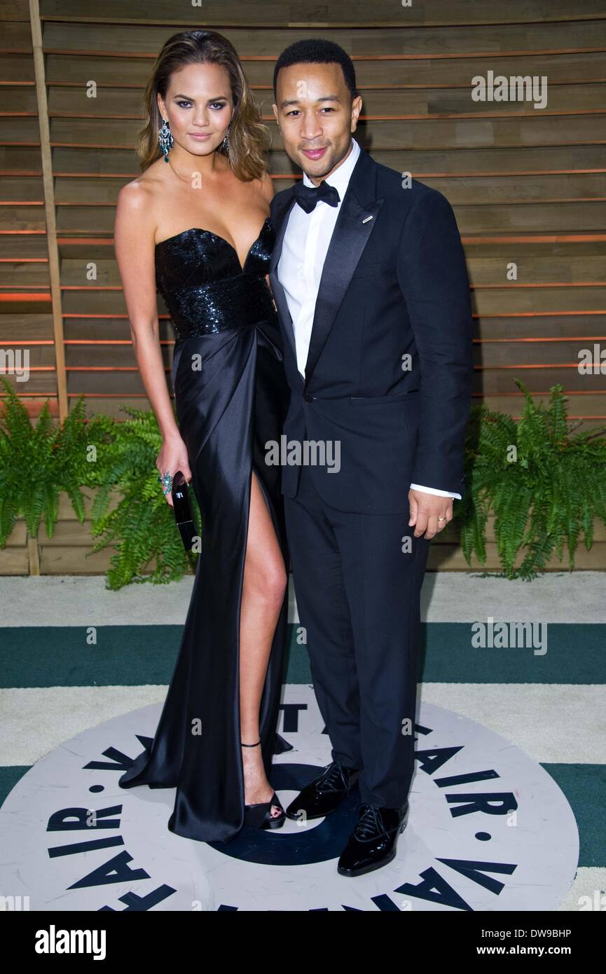 Singer john legend wife model hi-res stock photography and images - Alamy