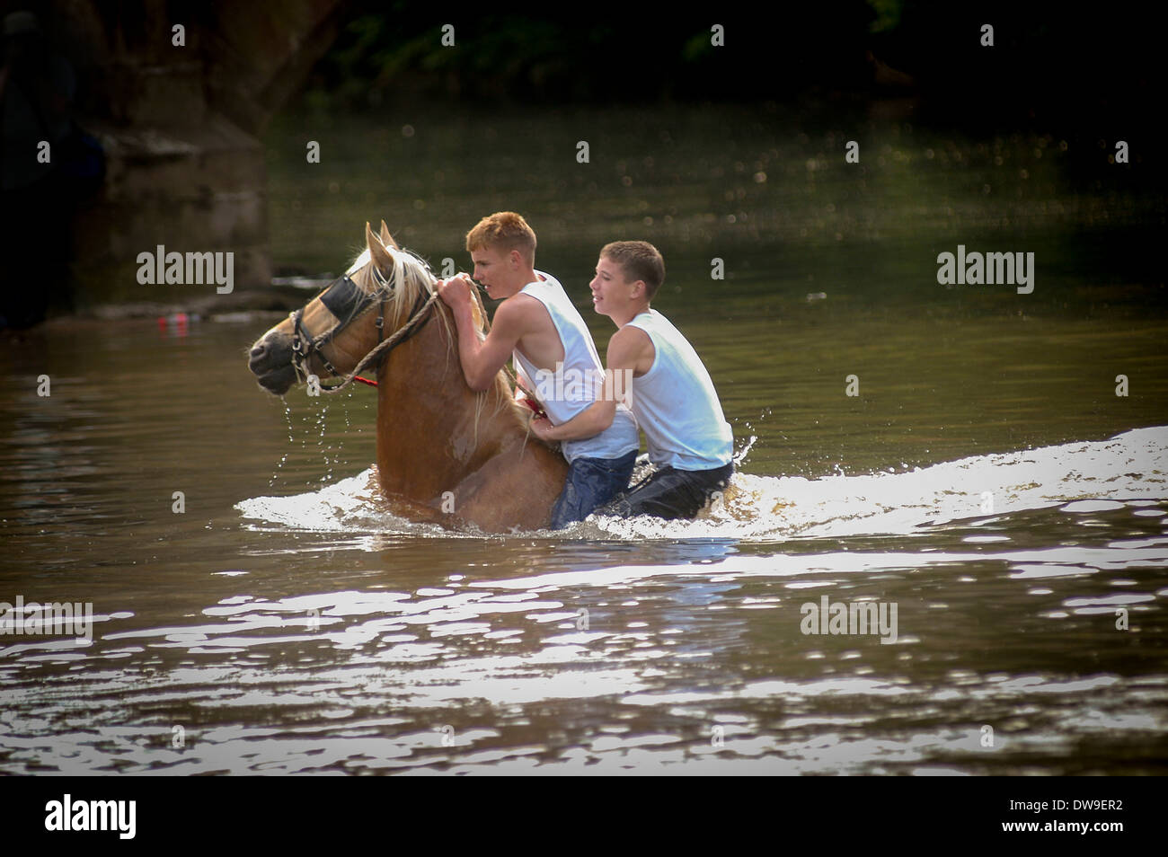 Gypsy fair hi-res stock photography and images - Alamy