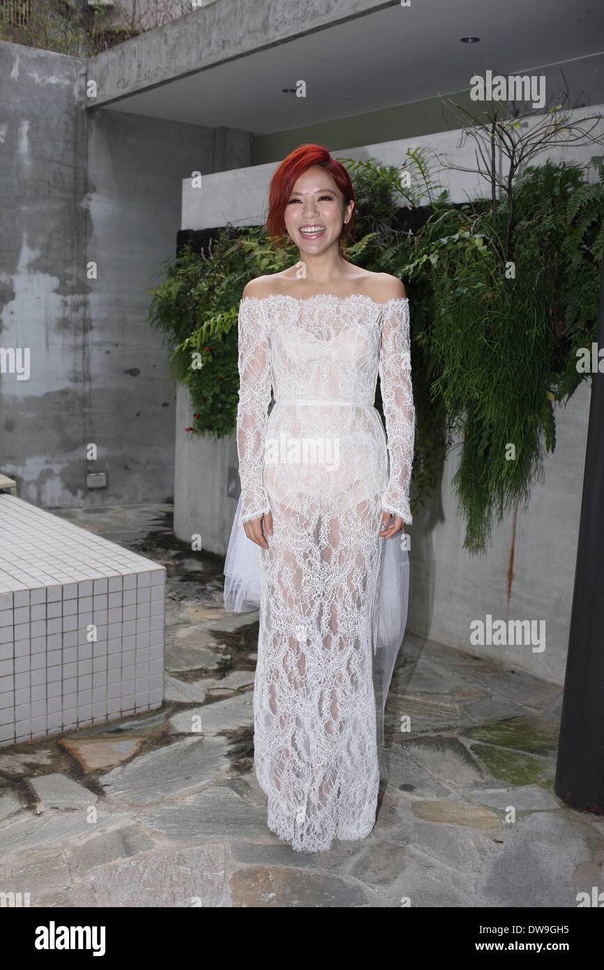Singer Della poses for photocall in Taipei,China on Monday March 3,2014 ...