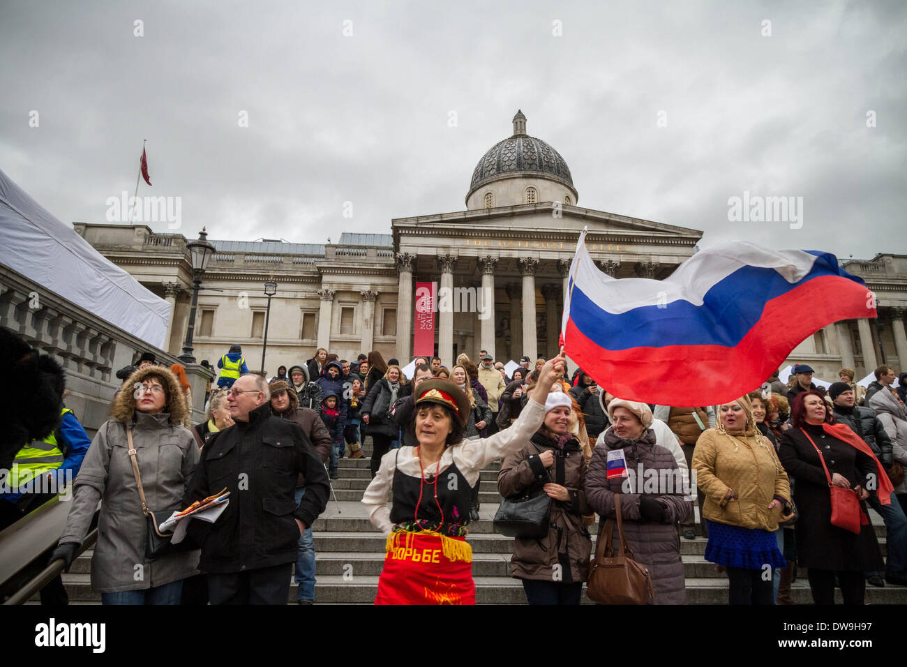 Russians hi-res stock photography and images - Alamy