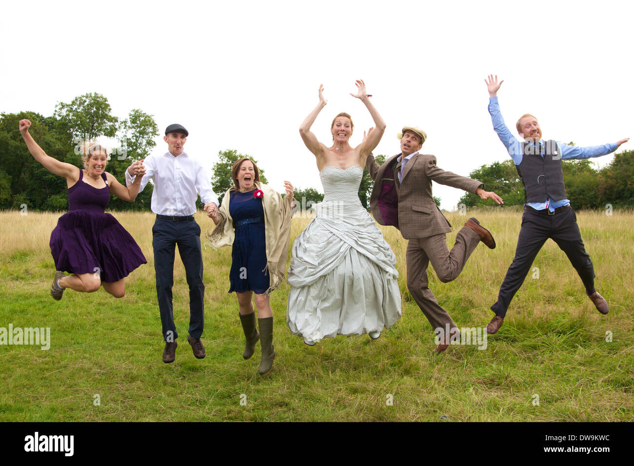 Wedding guests hi-res stock photography and images - Alamy