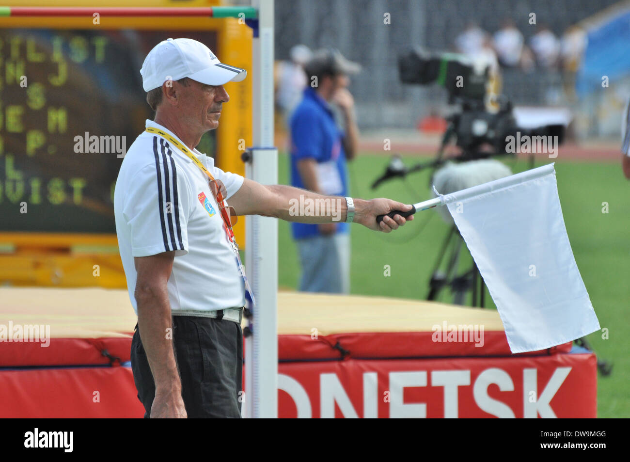High Jump Bar Teen Girl High Resolution Stock Photography and Images ...