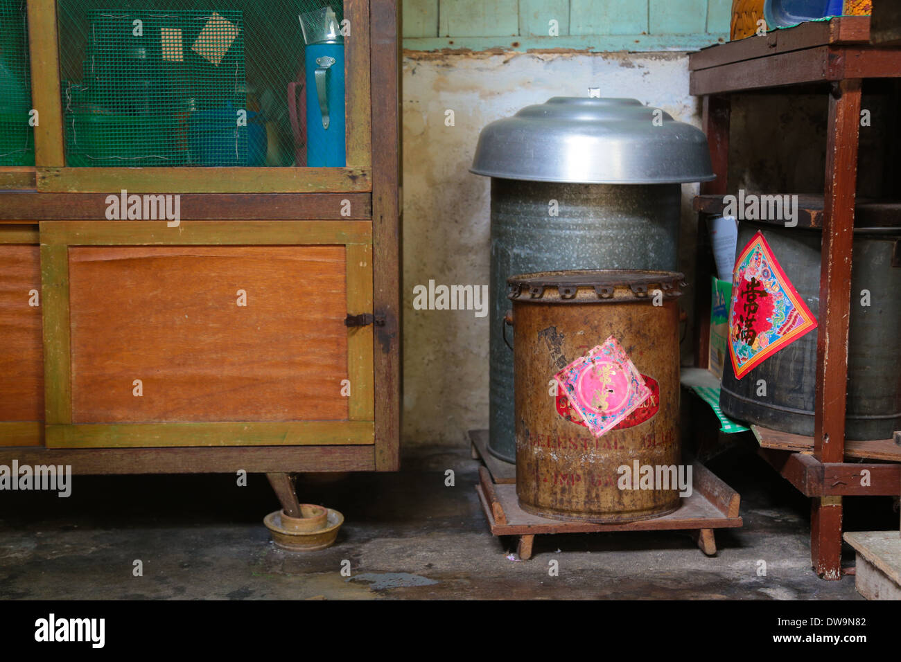 Metal barrel rice container of a chinese family Stock Photo - Alamy