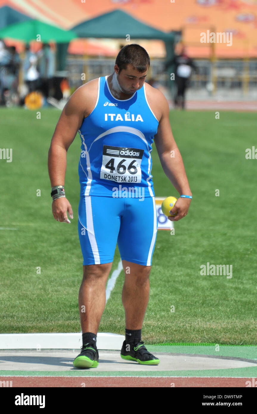 Sebastiano Bianchetti performs the shot put during the 2013 IAAF World ...
