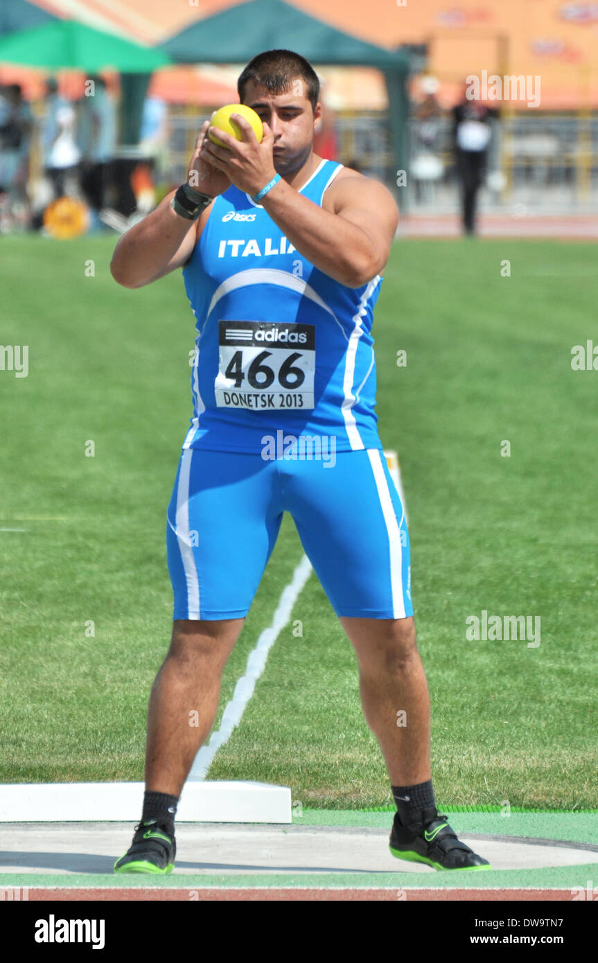 Sebastiano Bianchetti performs the shot put during the 2013 IAAF World ...