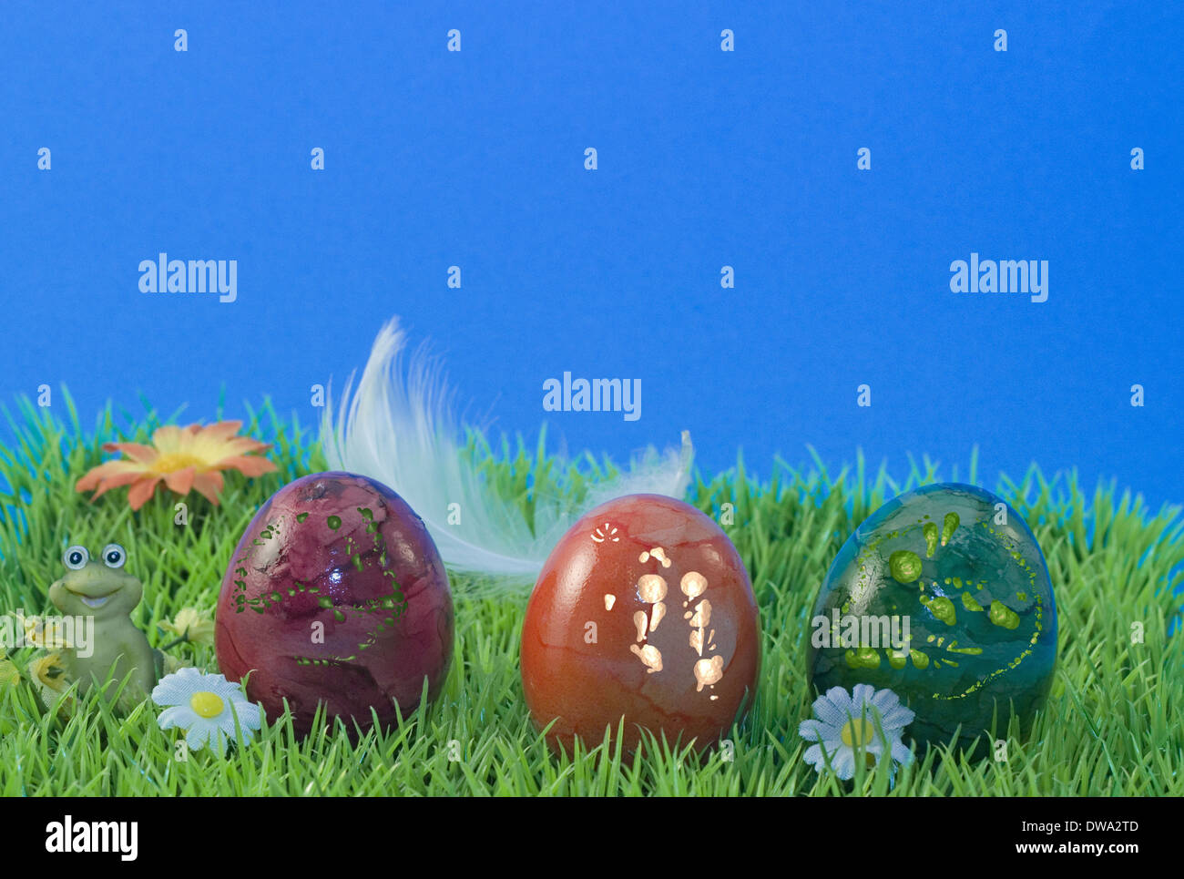 Easter eggs with nature - colors Stock Photo - Alamy