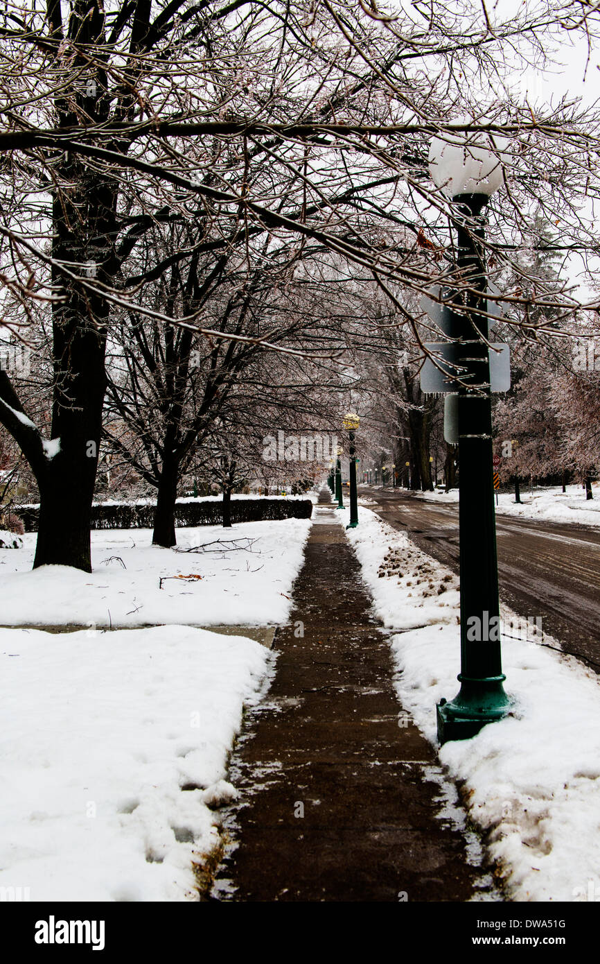 Ice street hi-res stock photography and images - Alamy