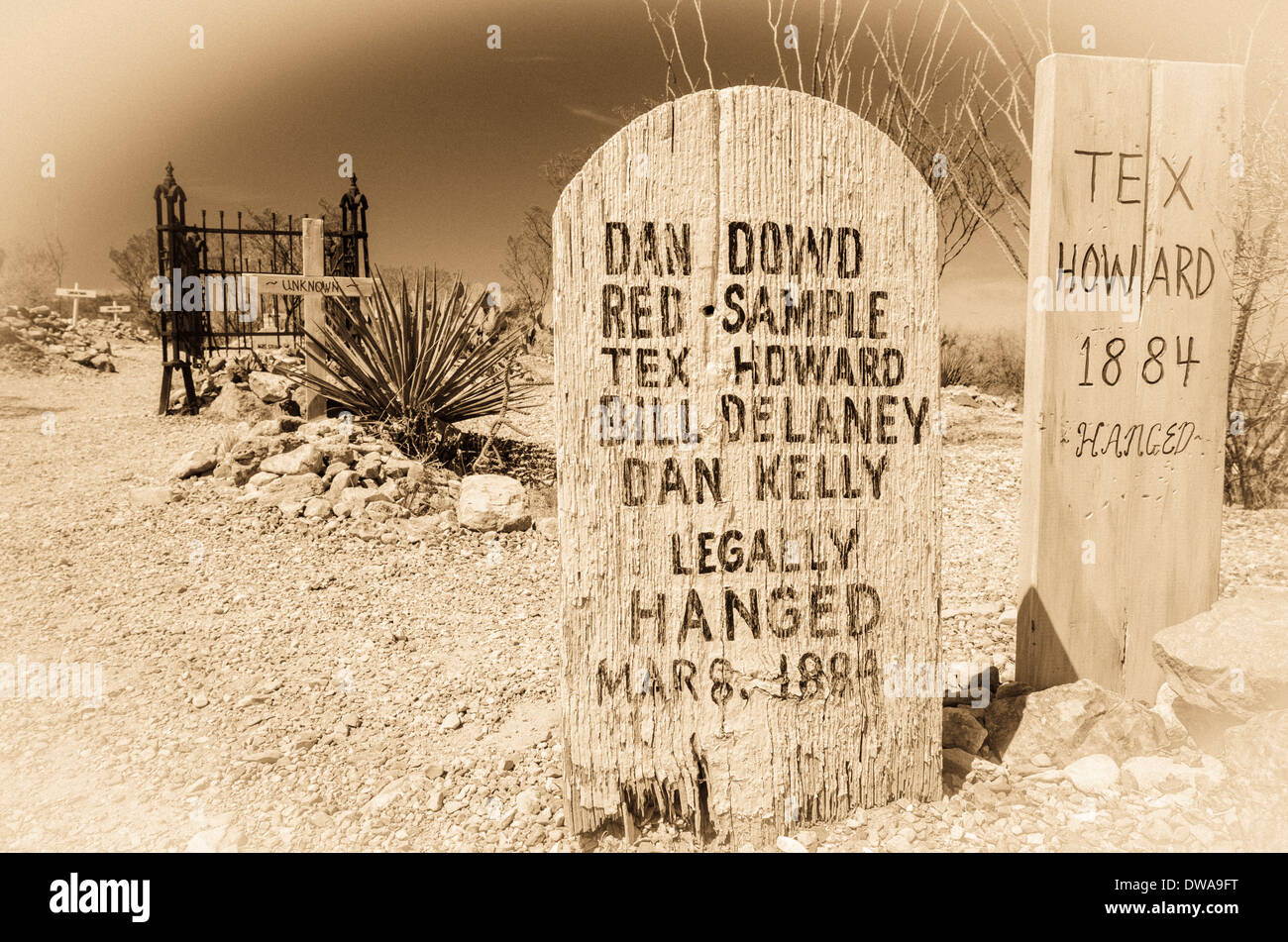 Tombstone arizona 1800s hi-res stock photography and images - Alamy