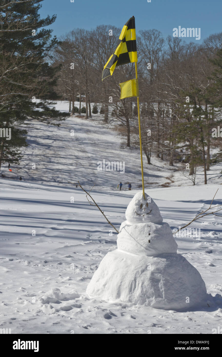 Snowman character hi-res stock photography and images - Alamy