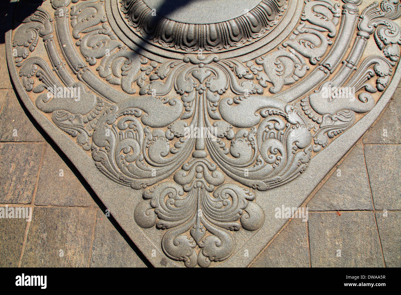 Sri Lanka; Kandy; Temple of the Tooth; Dalada Maligawa; moonstone Stock ...