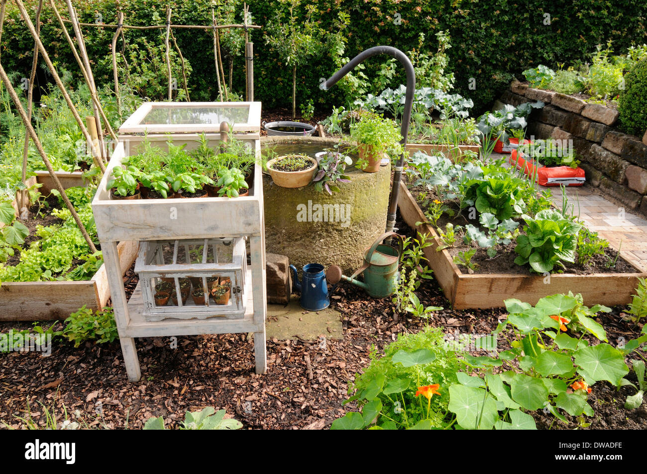 Biologic gardens hi-res stock photography and images - Alamy