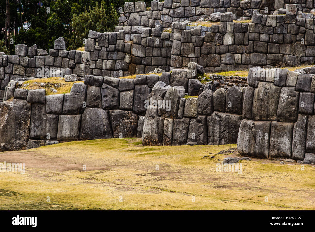 Stonework of the walls of Sacsayhuaman, in Cusco, Peru Stock Photo - Alamy