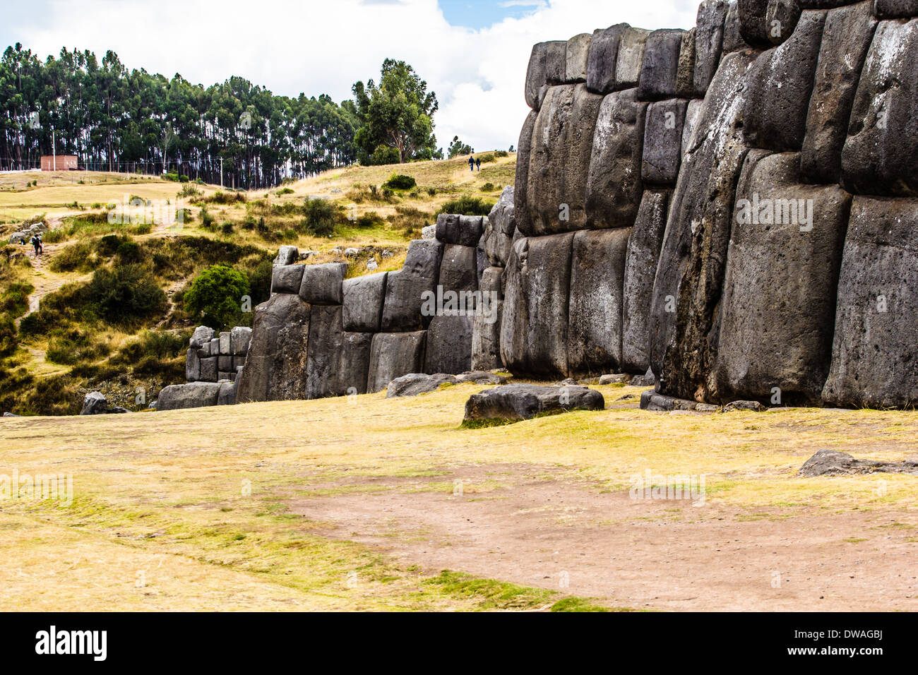Stonework of the walls of Sacsayhuaman, in Cusco, Peru Stock Photo - Alamy
