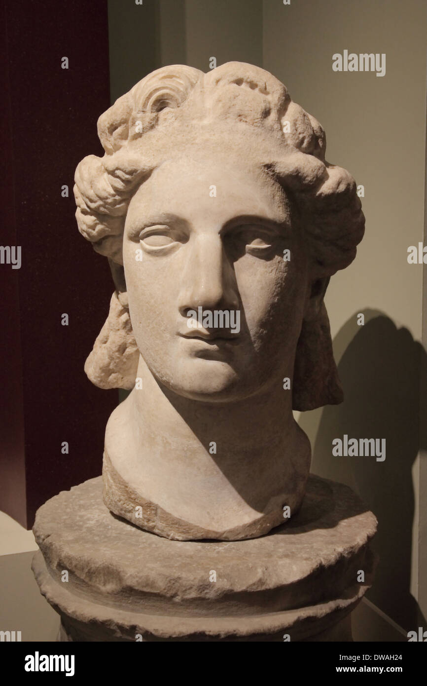 Hellenistic Art High Resolution Stock Photography and Images - Alamy