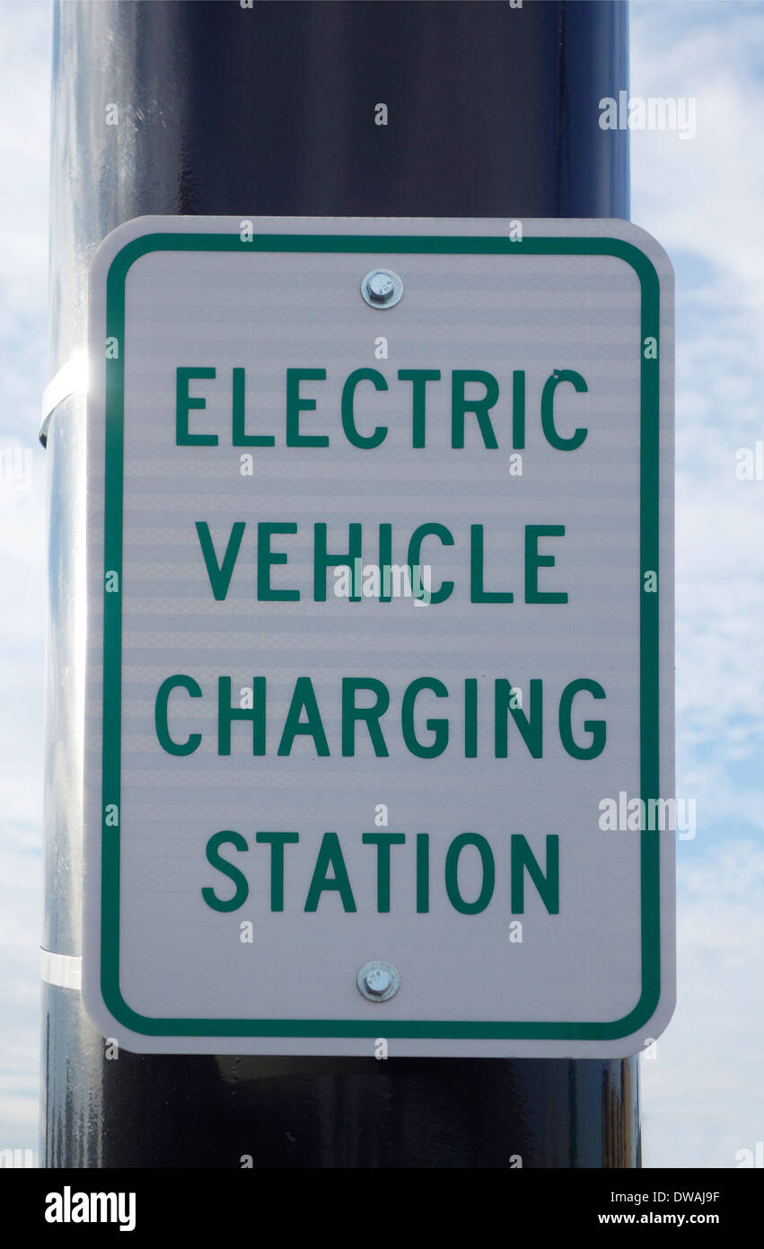 New york electric vehicle hi-res stock photography and images - Alamy