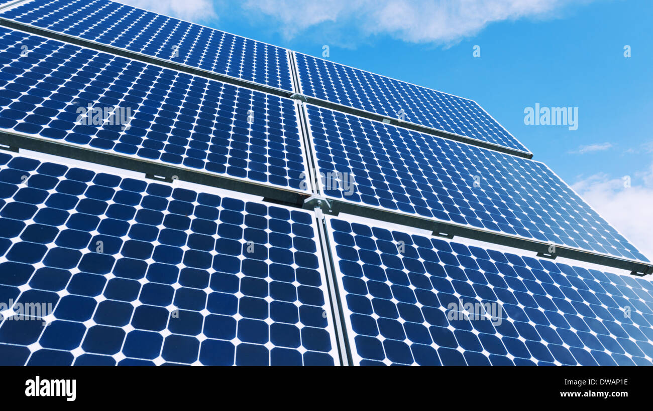 Solar thermal hi-res stock photography and images - Alamy