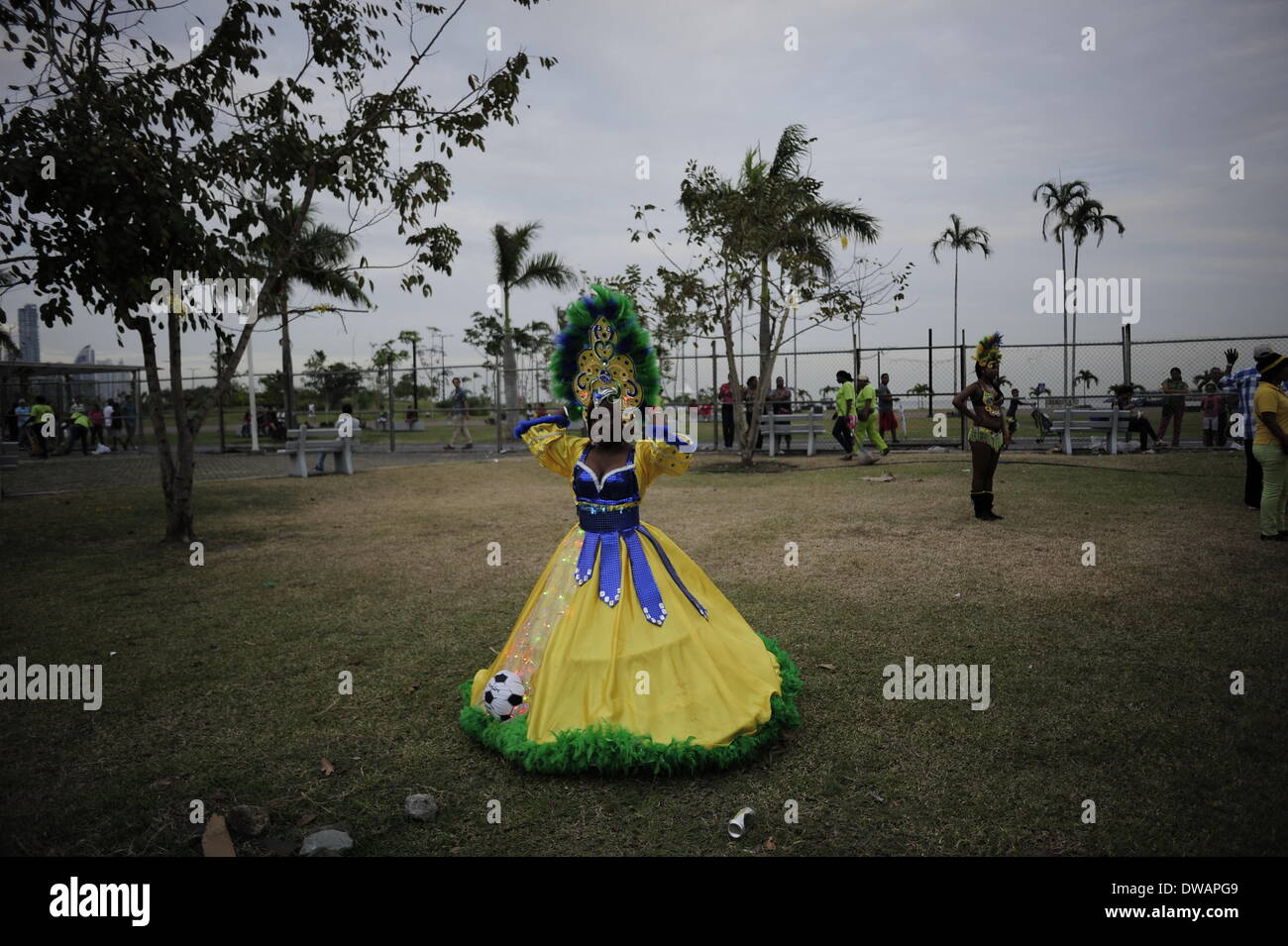 Panama City, Panama. 4th Mar, 2014. A dancer prepares herself to attend ...