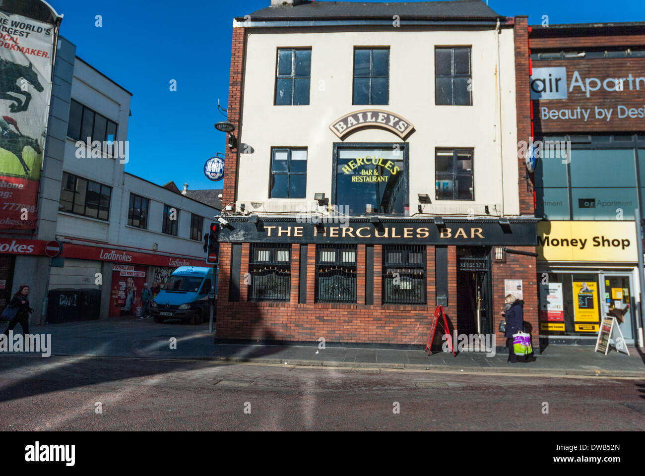 Castle Street Belfast High Resolution Stock Photography and Images - Alamy