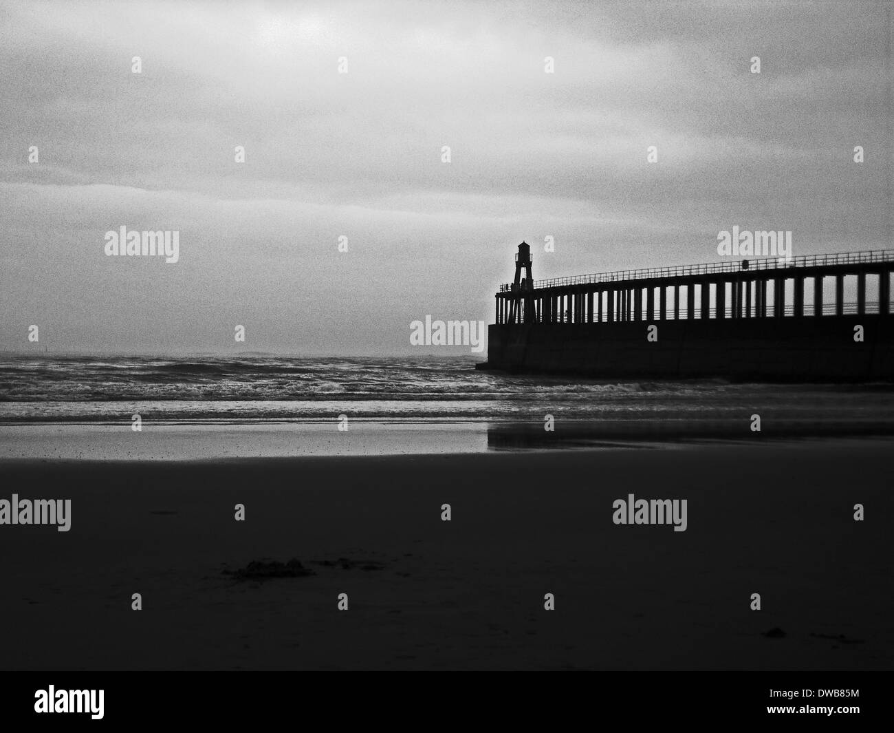 Whitby in black and white hi-res stock photography and images - Alamy