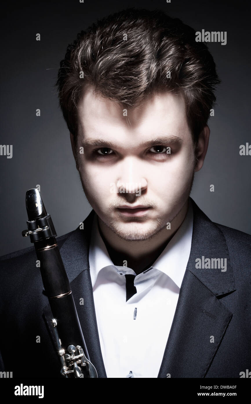 Clarinet instrument hi-res stock photography and images - Alamy