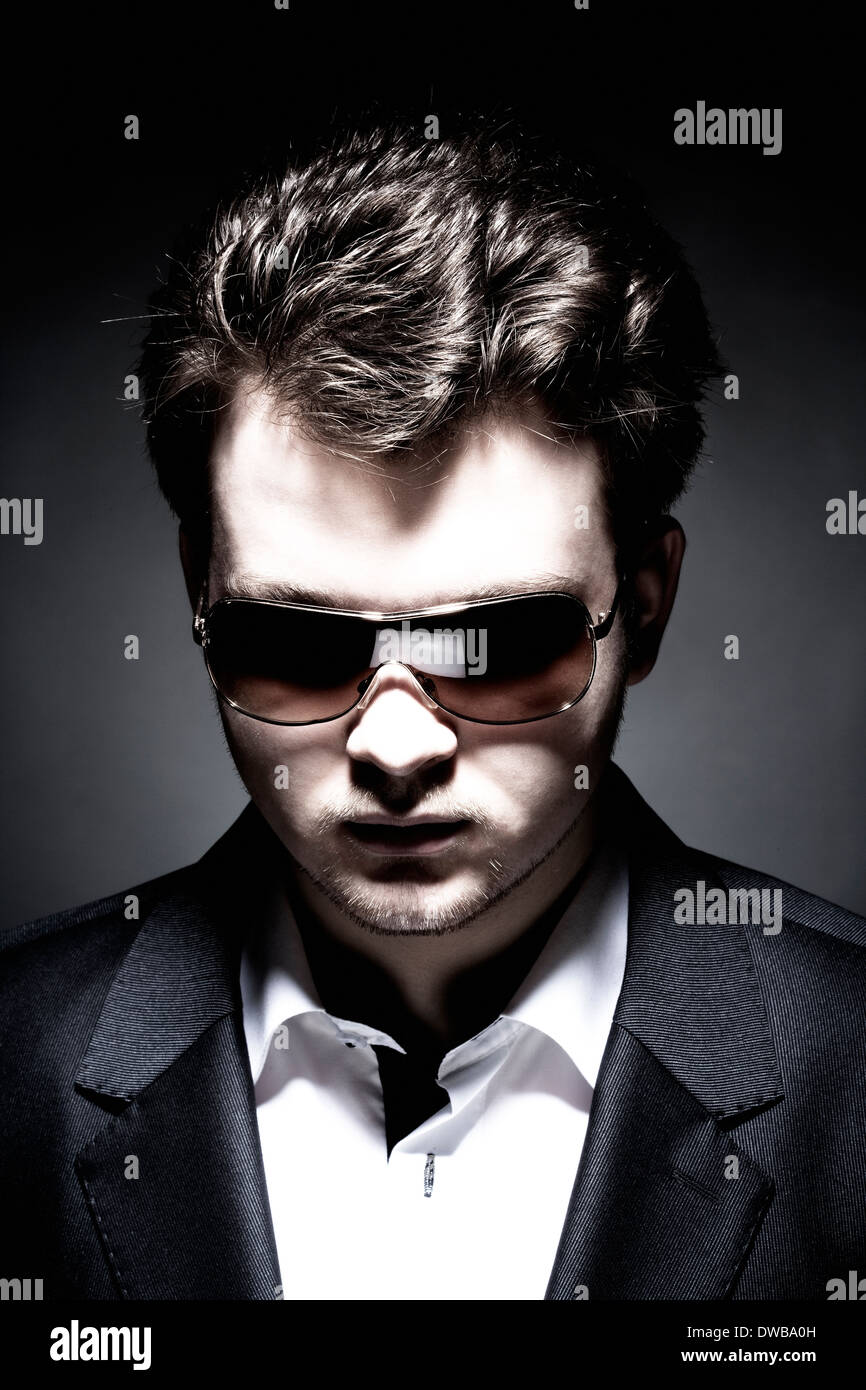 Dramatic man portrait hi-res stock photography and images - Alamy