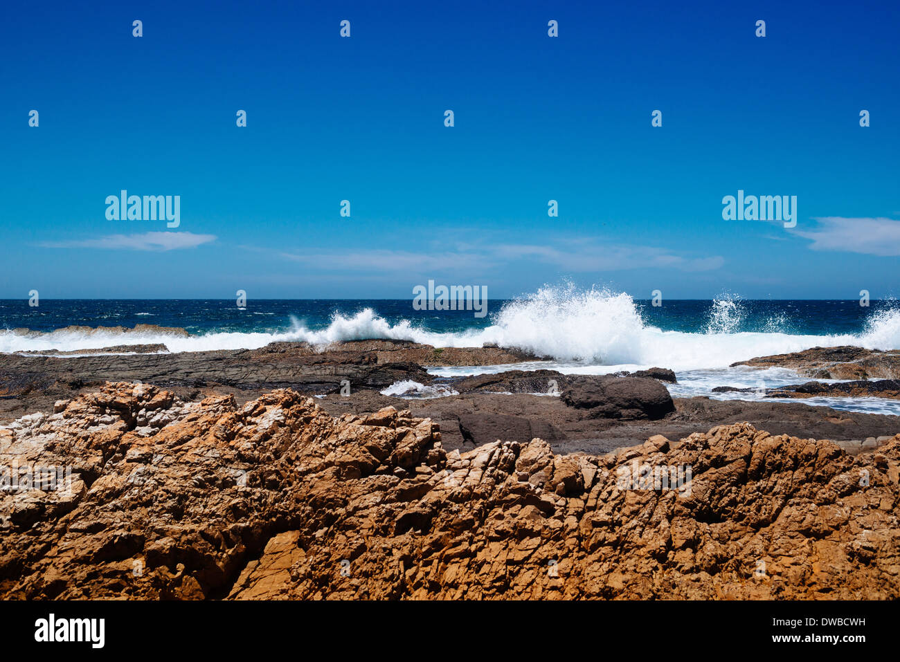 Australia, Seal Rocks, rocks, surging billow Stock Photo - Alamy