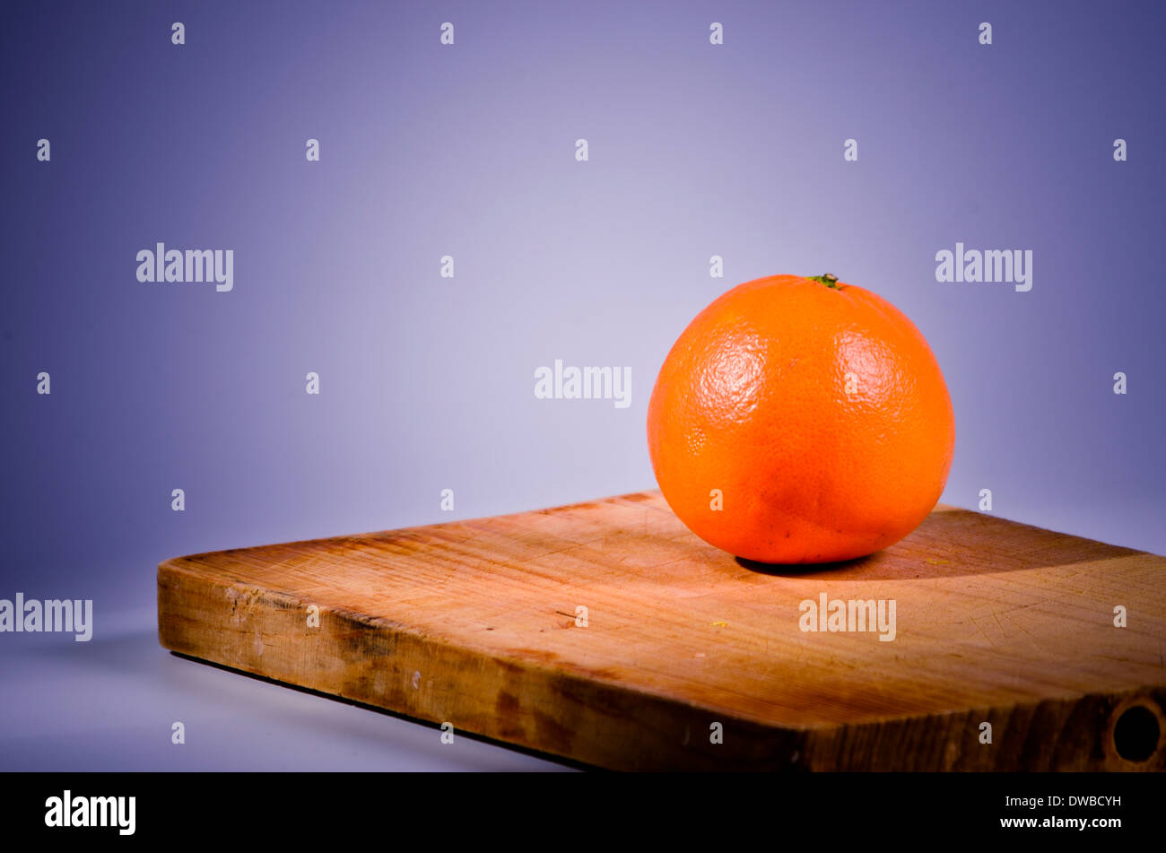One orange fruit Stock Photo - Alamy