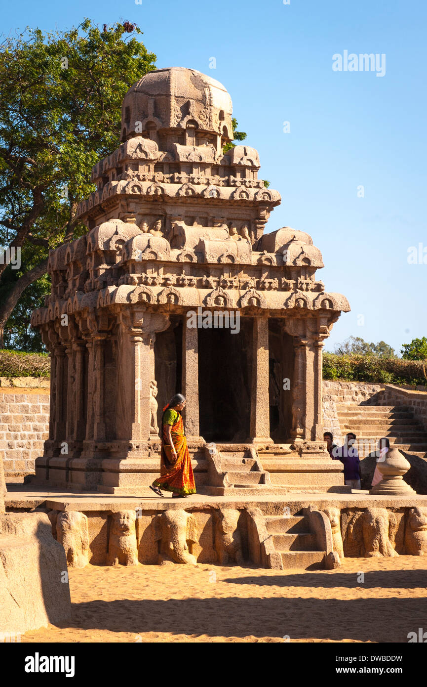 India Tamil Nadu Mamallapuram Mahabalipuram mandapas Kanchipuram south ...