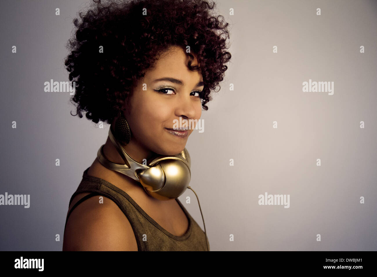 Portrait of female Afro-American with headphones Stock Photo - Alamy
