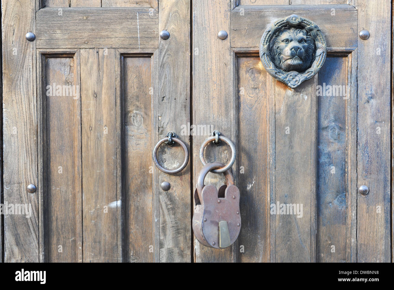 Front door at Suchitoto on El Salvador Stock Photo - Alamy