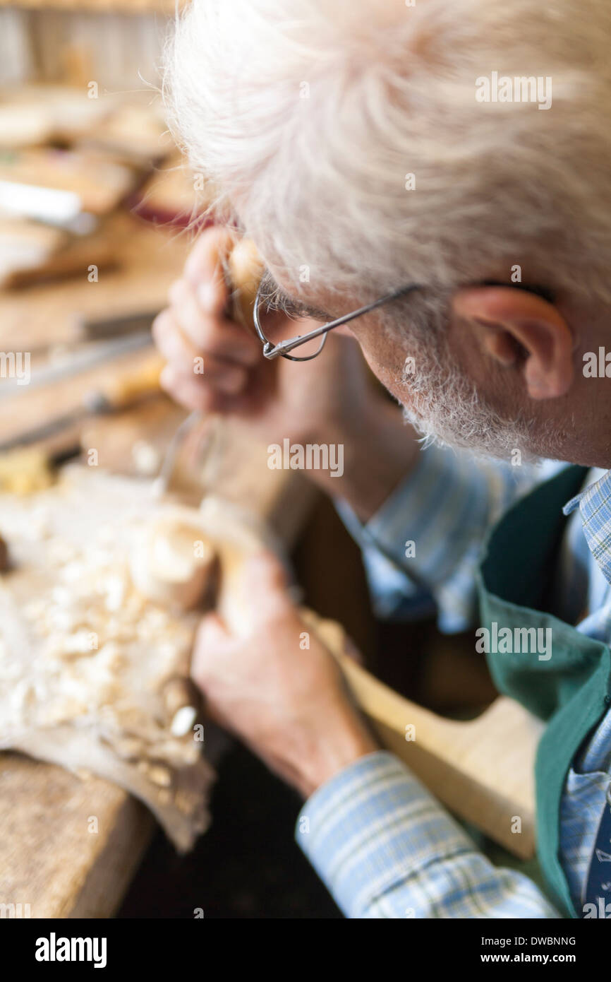 Violin maker at work Stock Photo - Alamy