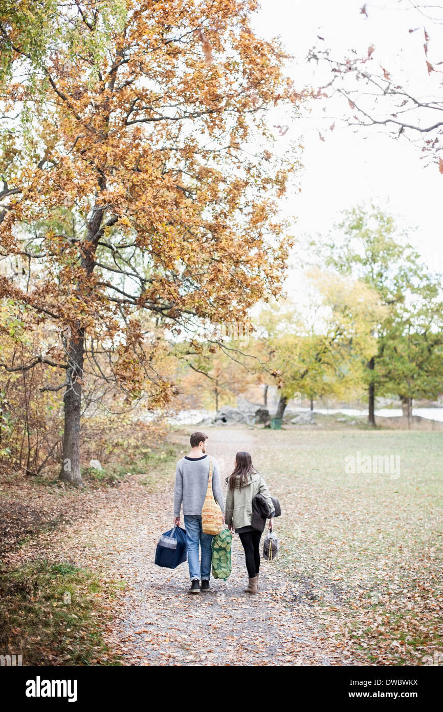 Twos trees hi-res stock photography and images - Alamy