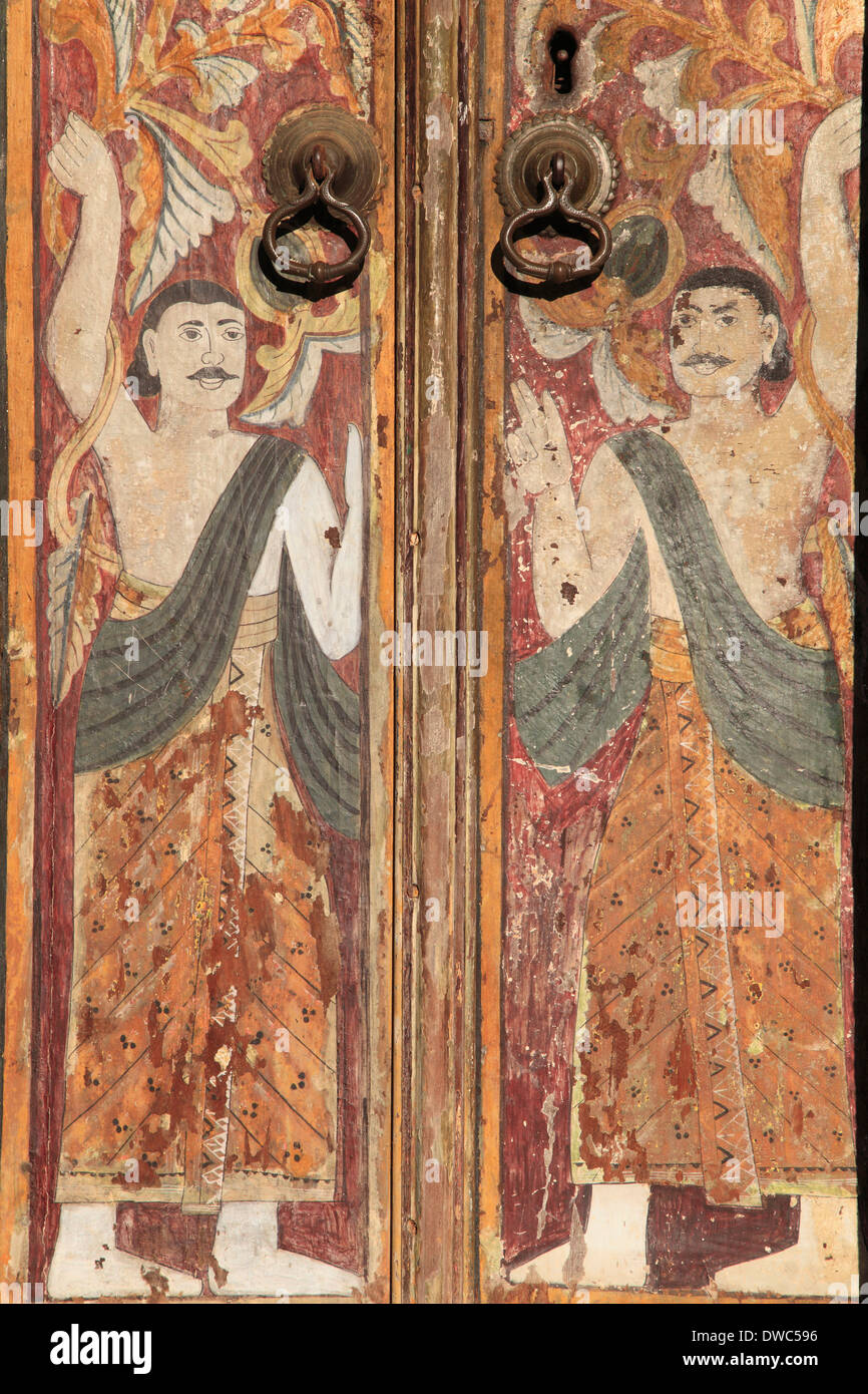 Sri Lanka; Kandy; Natha Devale, hindu shrine Stock Photo - Alamy