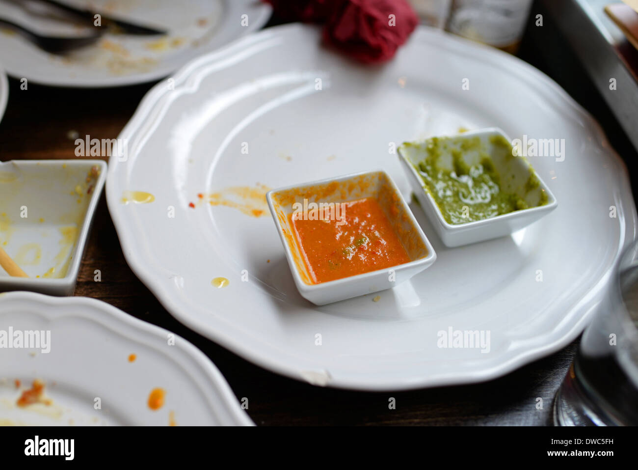 Sauce plates hi-res stock photography and images - Alamy