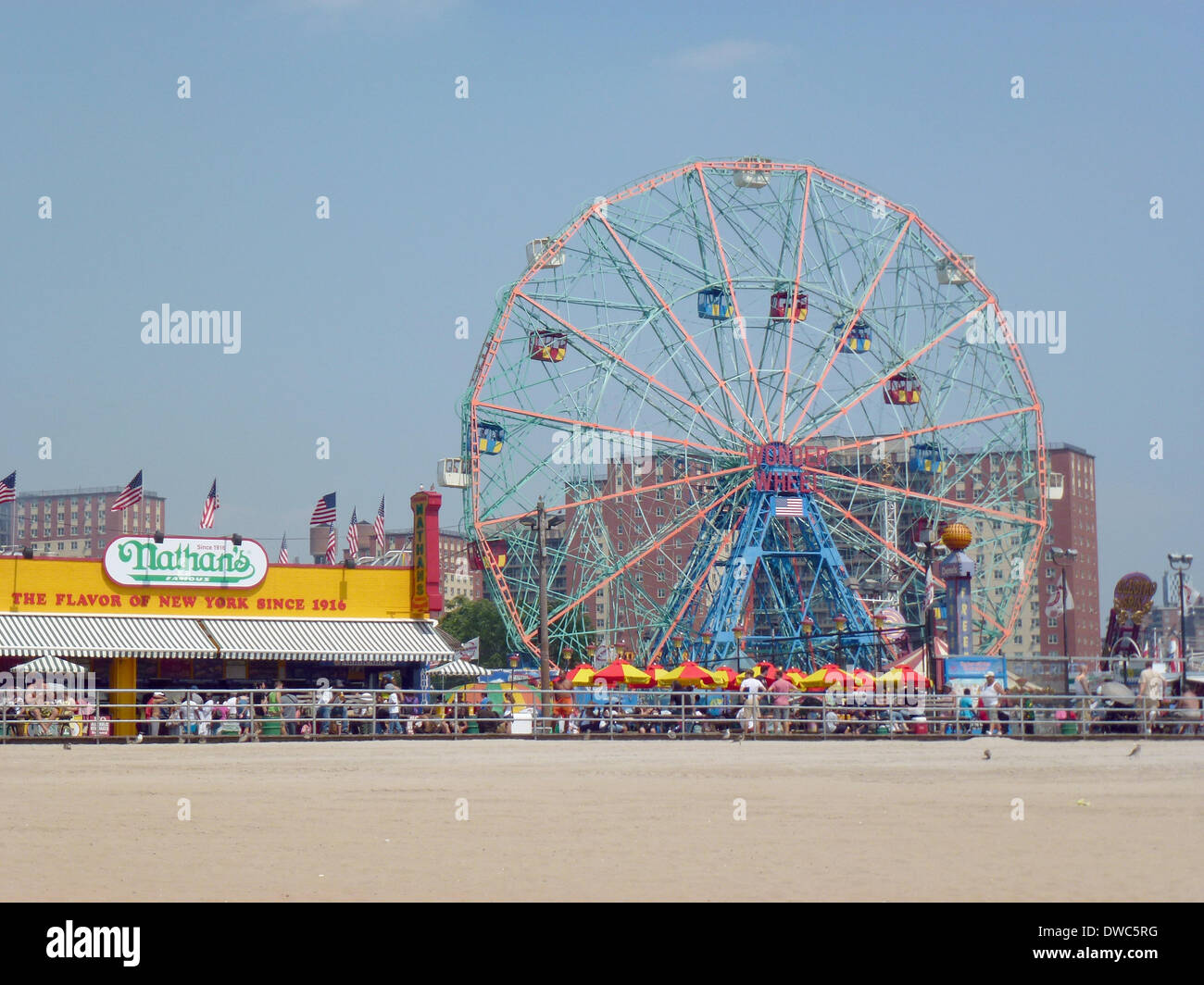 150 feet tall hi-res stock photography and images - Alamy