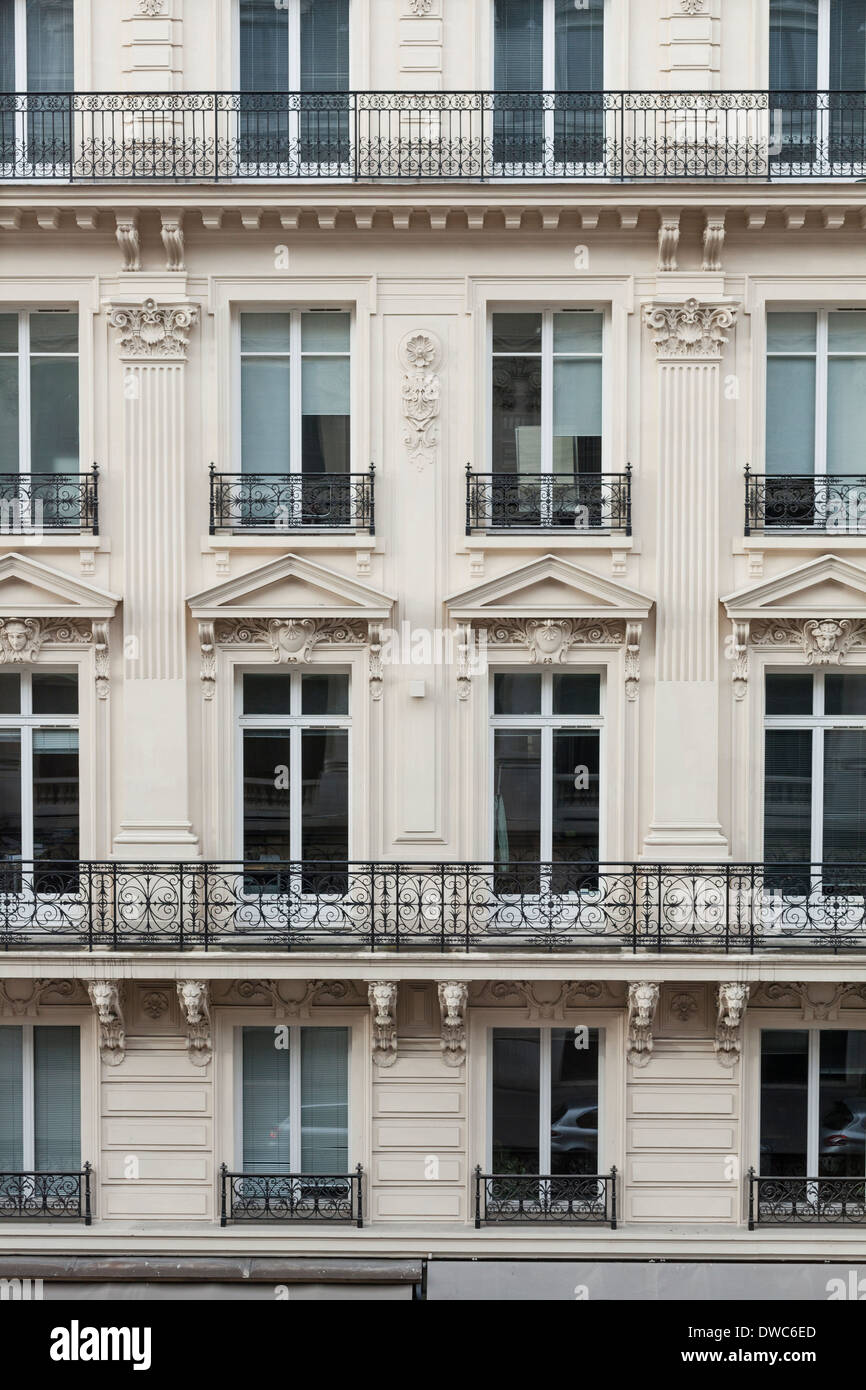 Windows and balconies in Paris Stock Photo - Alamy