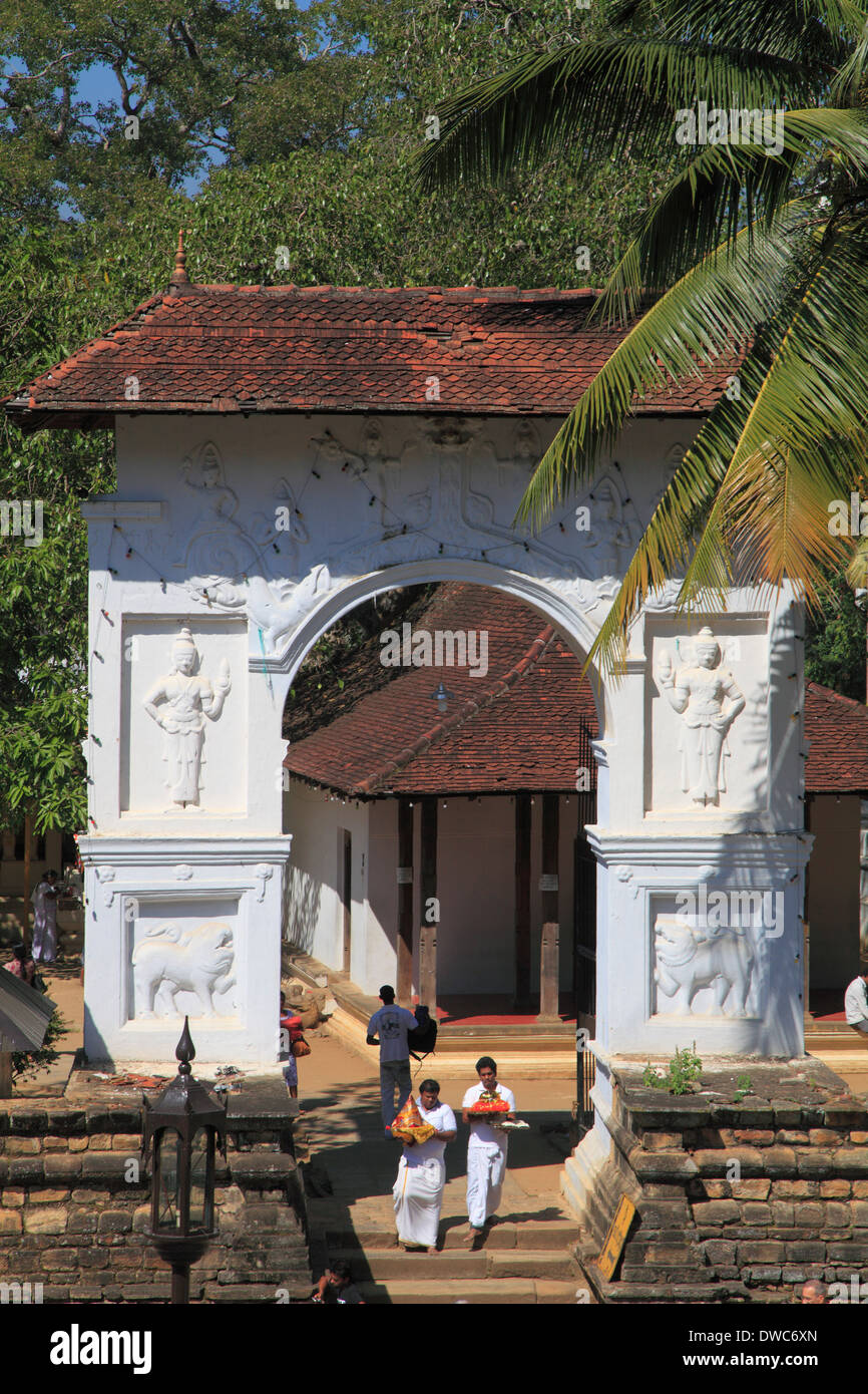 Sri Lanka; Kandy; Natha Devale Shrine, gate, people Stock Photo - Alamy