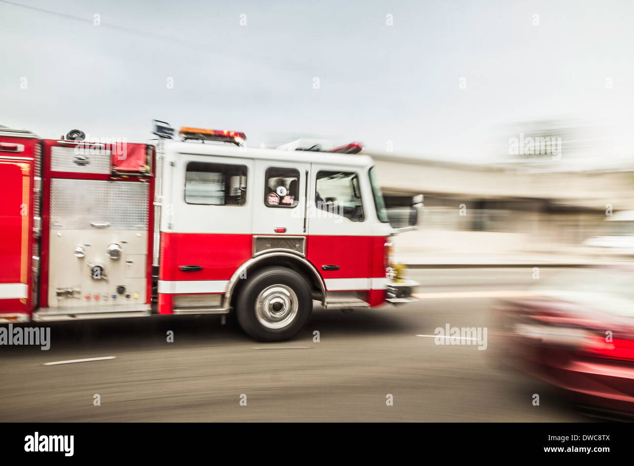 Left to right pan motion hi-res stock photography and images - Alamy