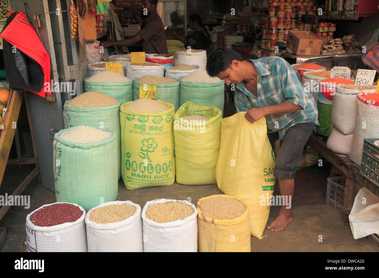 Sri Lanka; Kandy; market, grains shop, vendor Stock Photo - Alamy
