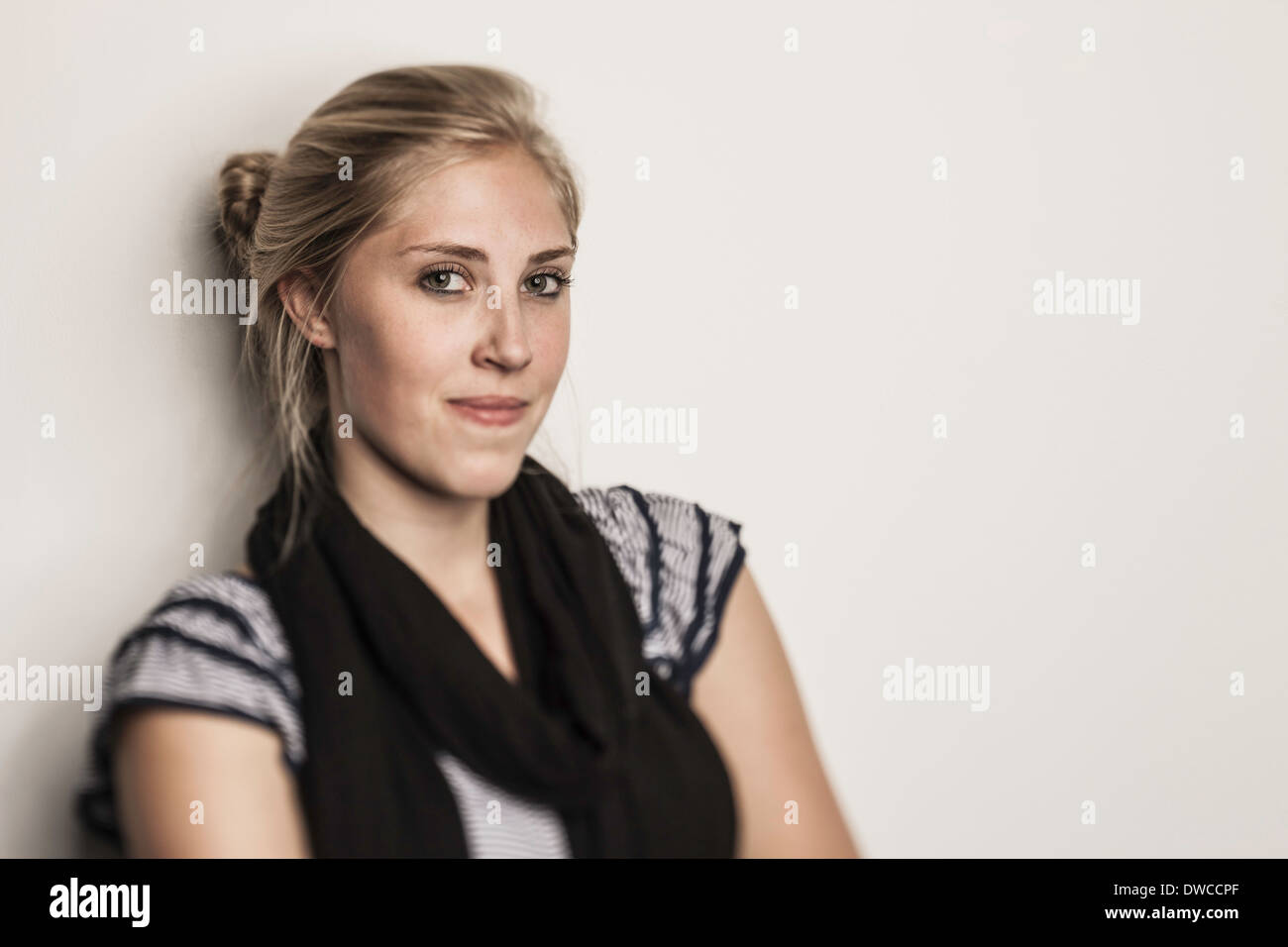 Girl smirking hi-res stock photography and images - Alamy