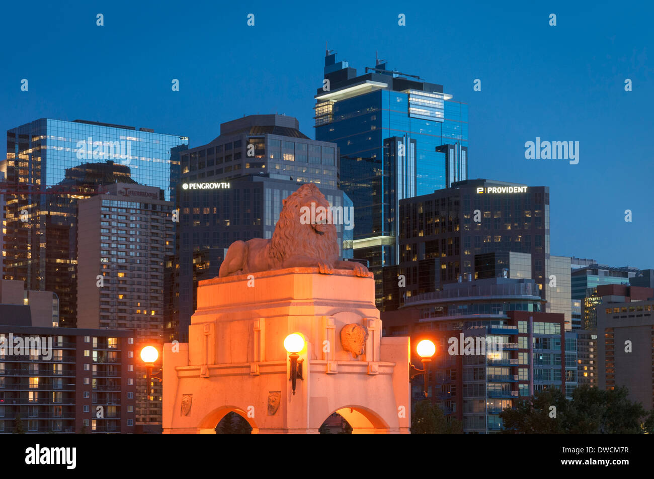 Lion Centre Street Bridge Calgary High Resolution Stock Photography and ...