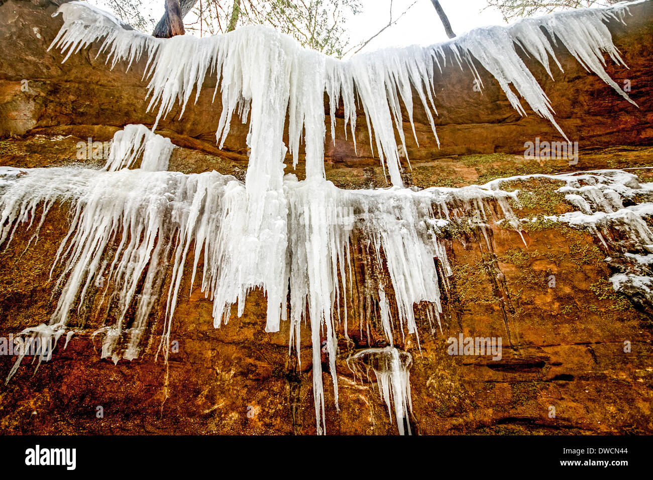 Frozen drips of water hi-res stock photography and images - Alamy