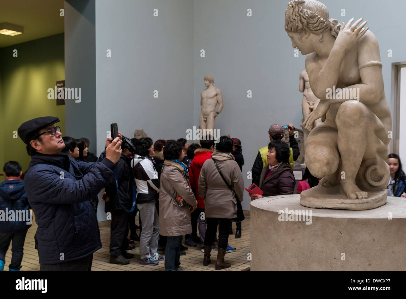 Tourism ancient culture hi-res stock photography and images - Alamy